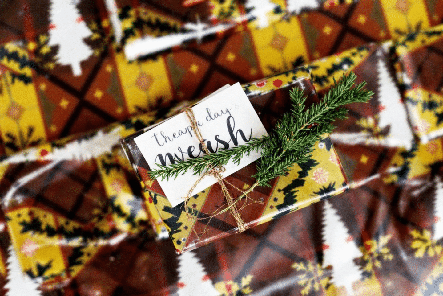 30 Creative Wrapping Paper Ideas to Elevate Your Gift-Giving Game
